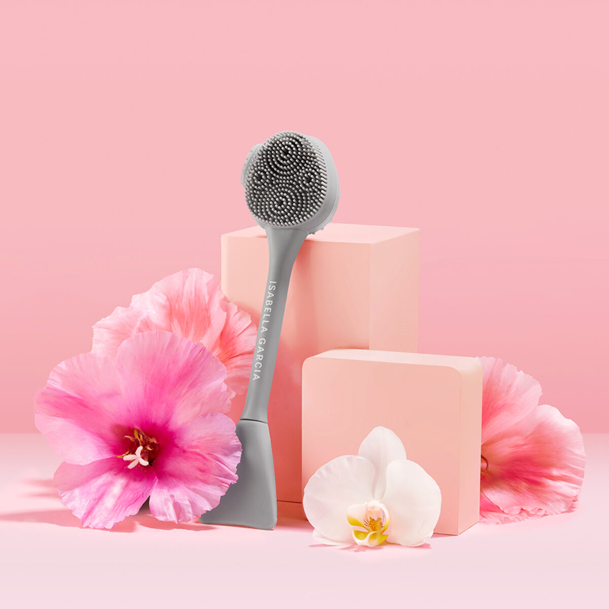 Hello Belle Exfoliating Silicone Brush | Isabella Garcia International